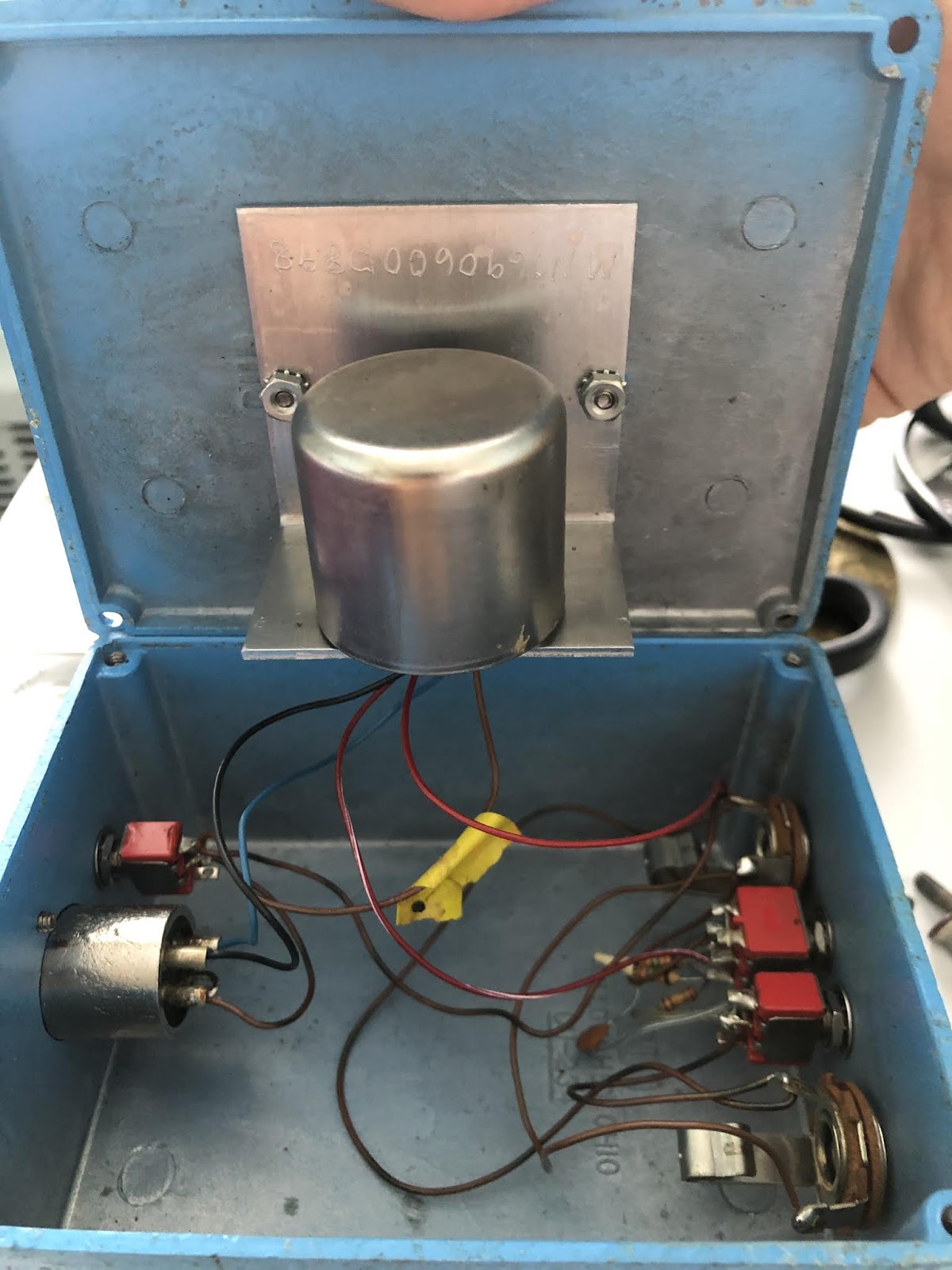 Outmoded Electronics: Sescom SM-1A Direct Box