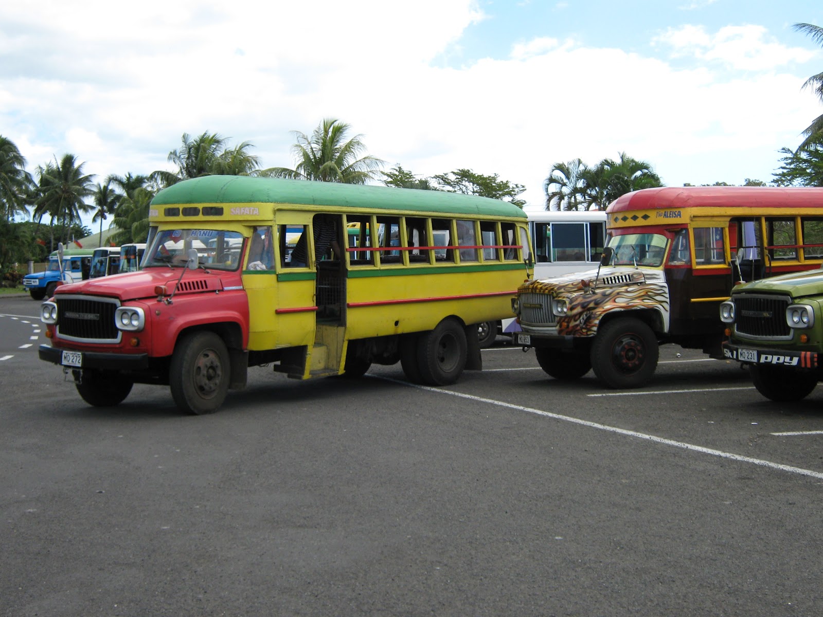 Glennis's Blog page ........................ Welcome.: Samoan buses and ...
