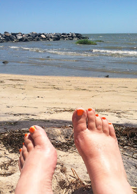 Feet on Vacation