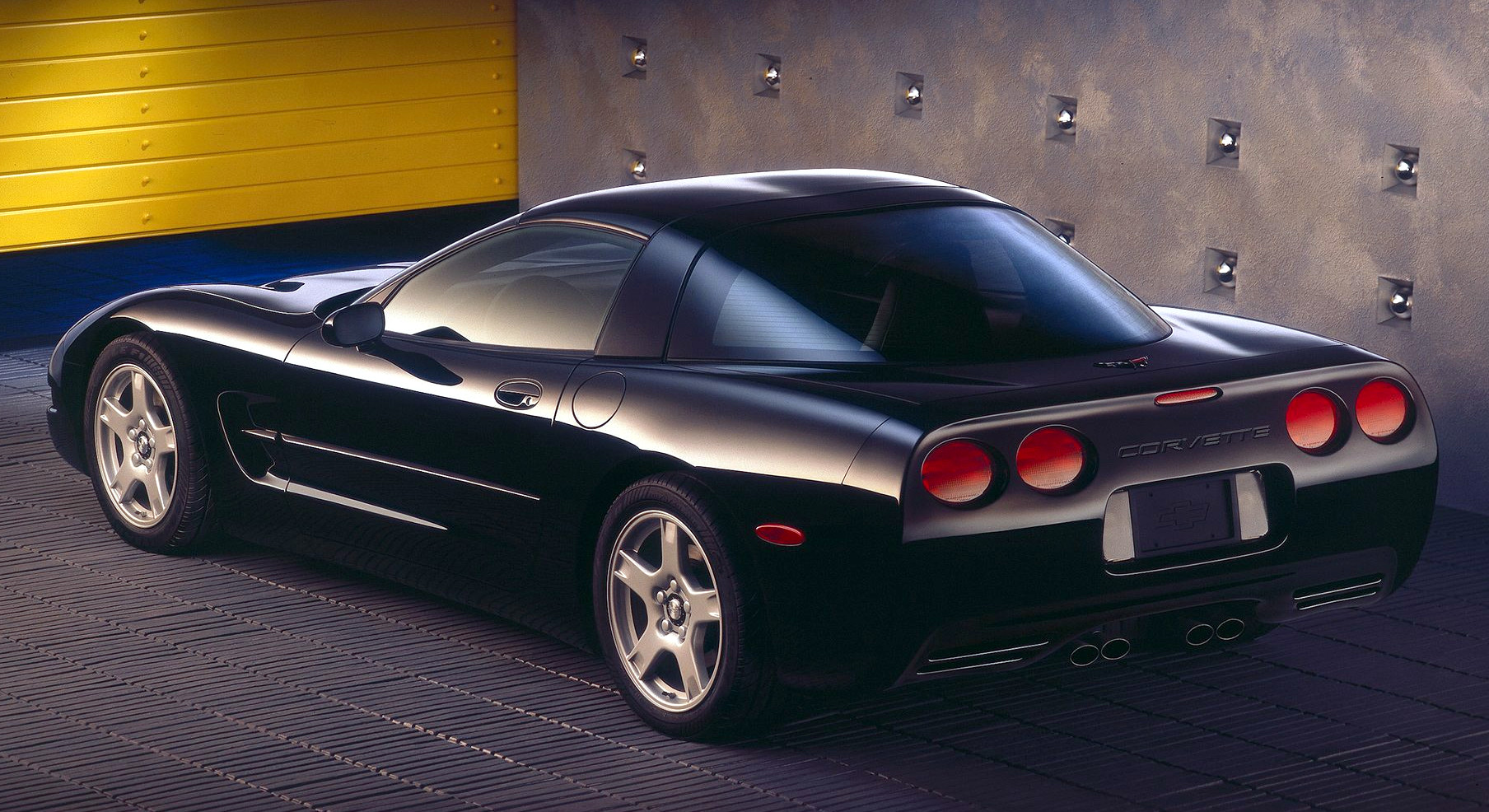 Analisis de Maquinas: Chevrolet Corvette C5 (1997 - 2004)