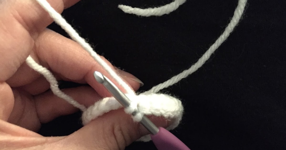 Tired and Flailing: Crochet Tips: When you don't have a stitch marker