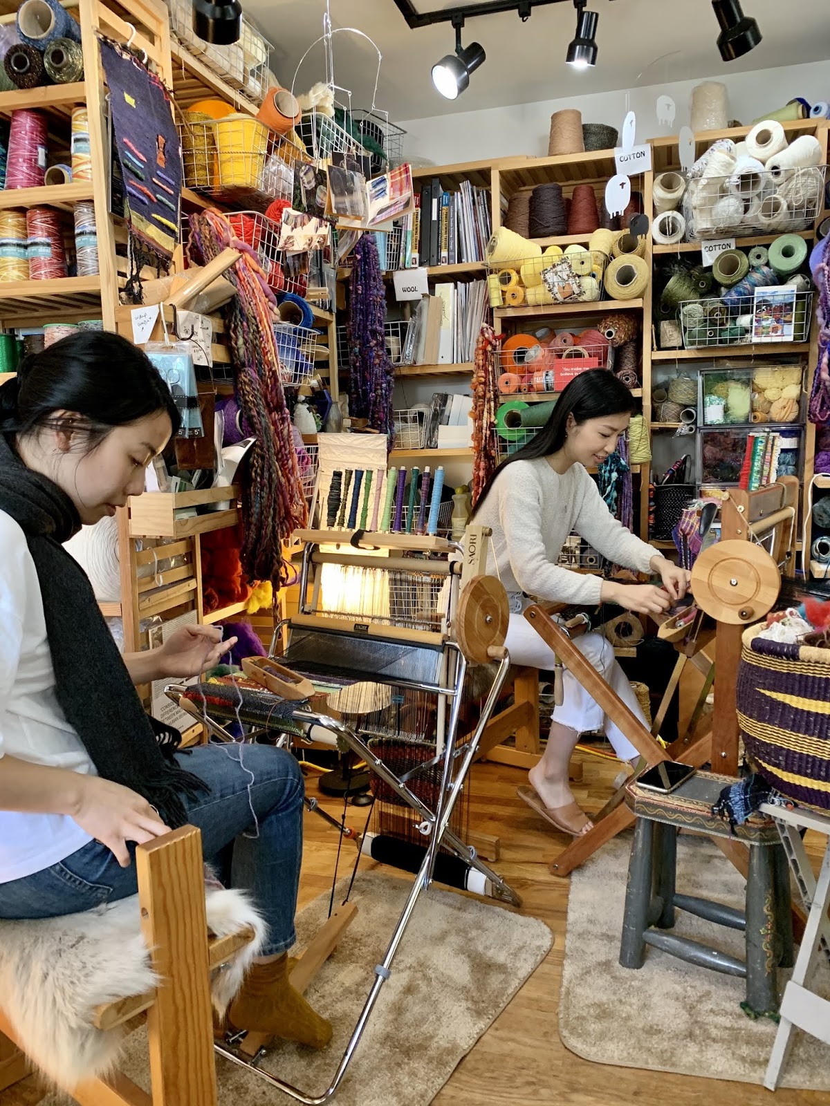 CENTERING WITH FIBER: Group weaving classes at Saori Santa Cruz
