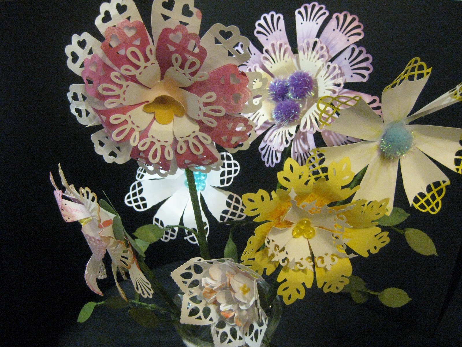 BettyBee's Place To Be: Elegant Layered Flowers