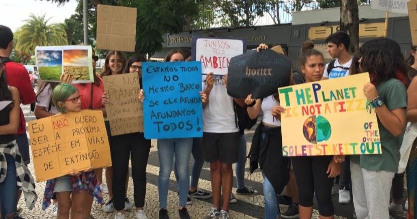 PROFESSORES LUSOS: É uma questão de cidadania e não de justificação ... PROFESSORES LUSOS: É uma questão de cidadania e não de justificação ...