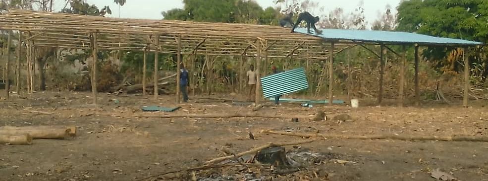 Évangélisation à Savalou : Album photos sur l'évolution des travaux de ...