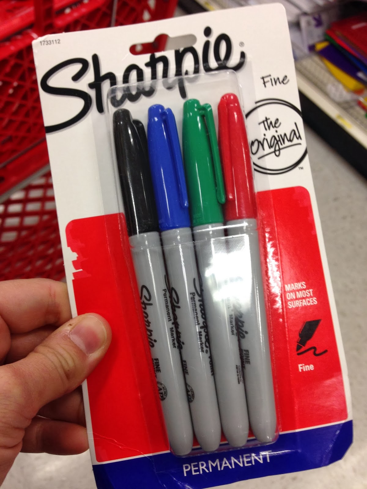 How to Have a SUPER Superbowl Party with Rubbermaid Storage and Sharpie ...