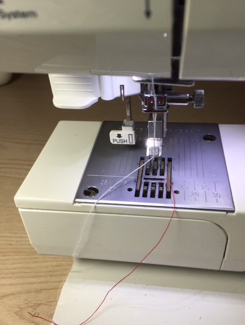 TingTingMamMa: Non-Automatic Buttonhole Foot Tutorial