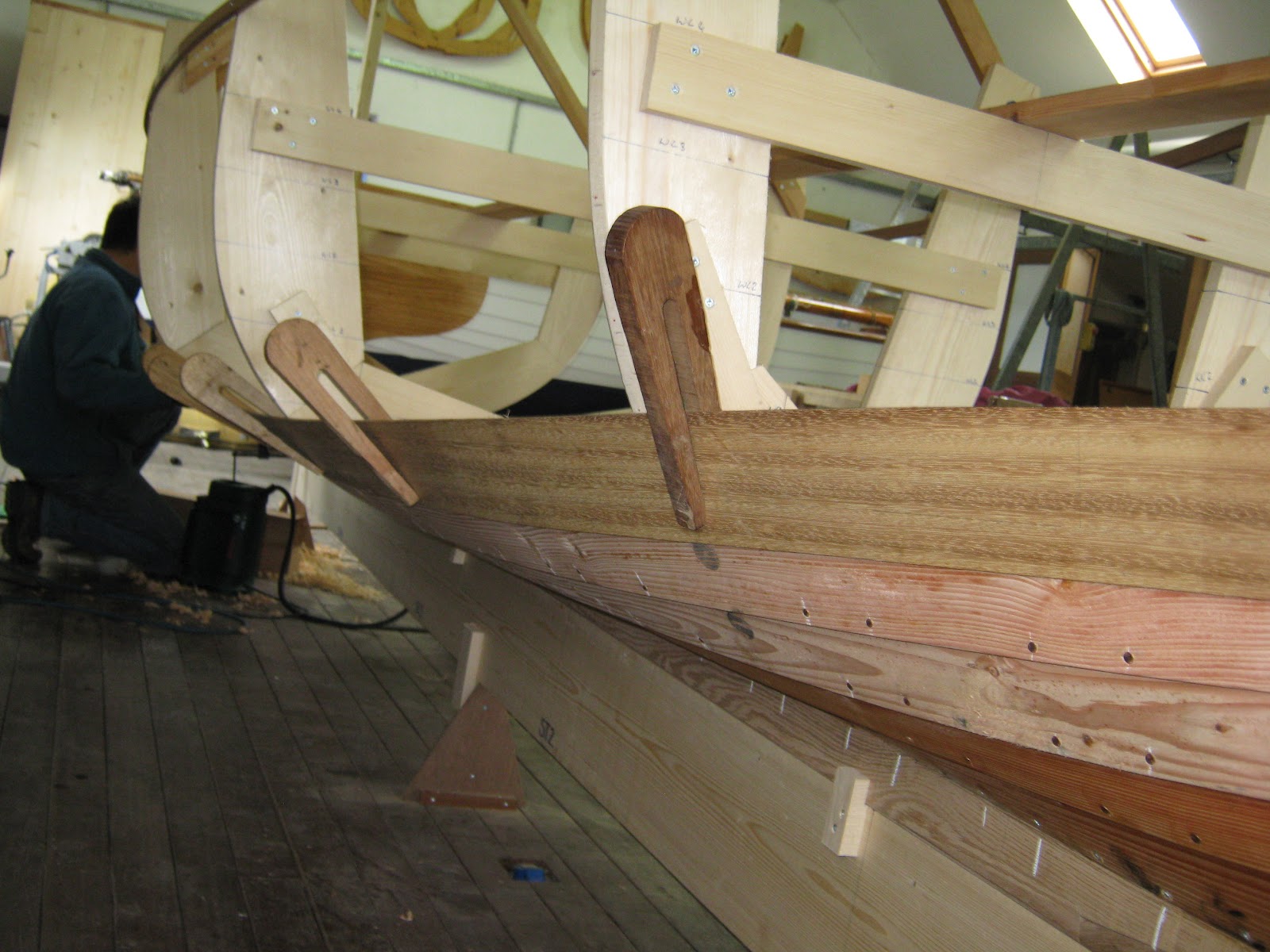 Traditional Boatbuilding Skills: How we fit a clinker Plank