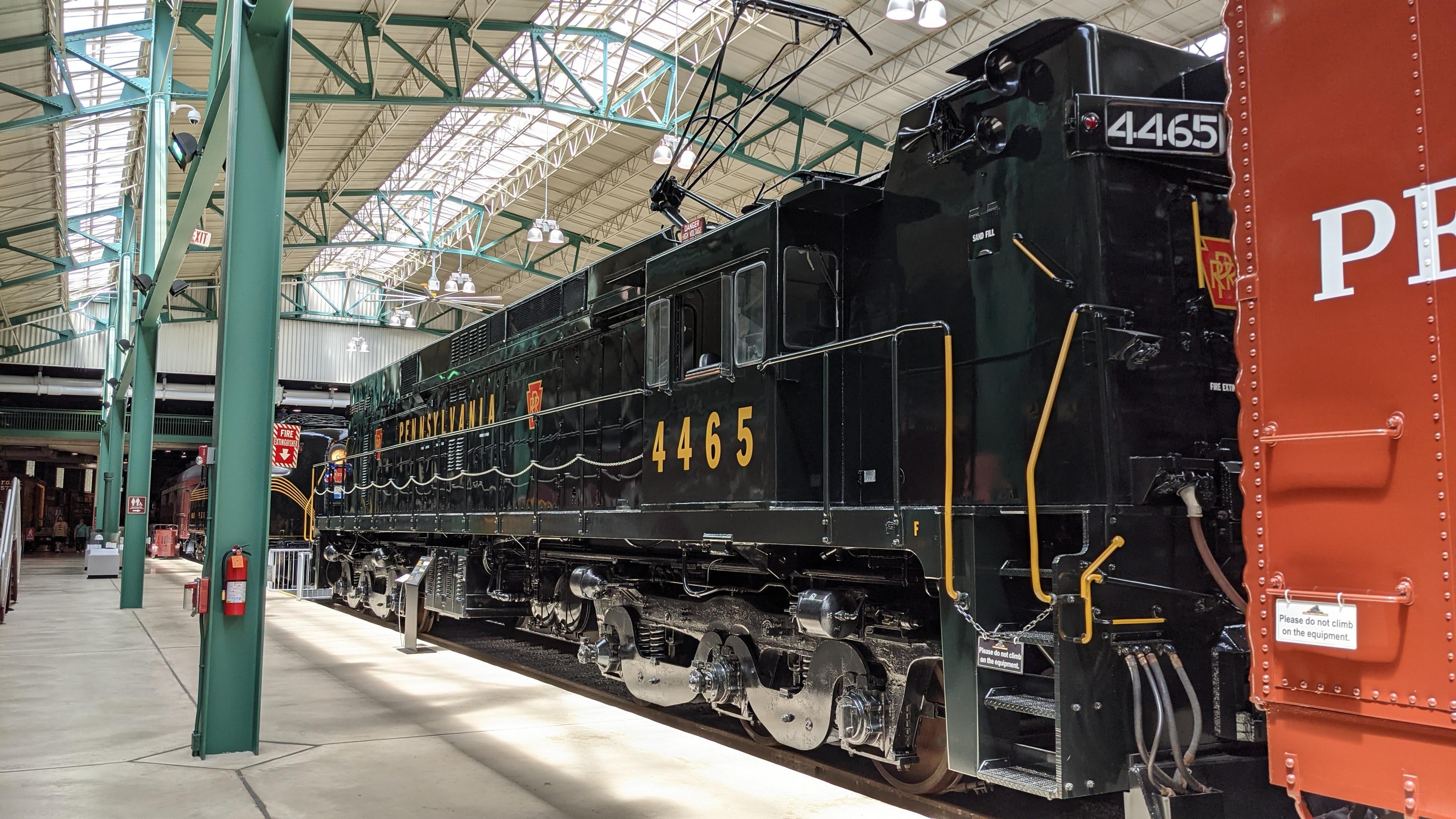 Railway News and Photos with David Arkwright: The PRR E44 was an electric, rectifier-equipped ...