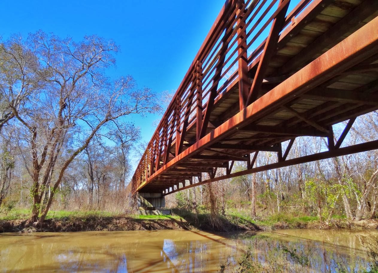 H-Town-West Photo Blog: Boardwalk and bridge over Buffalo Bayou inside ...