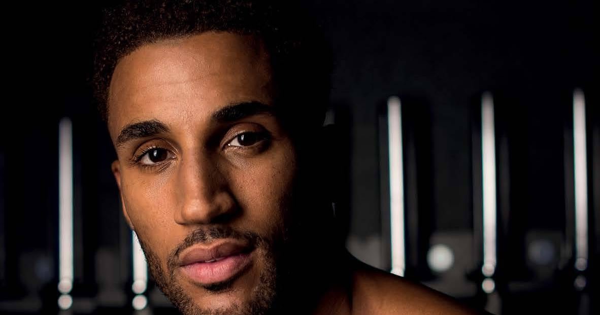 Ryan Cleary para Attitude Magazine por Markus Bidaux