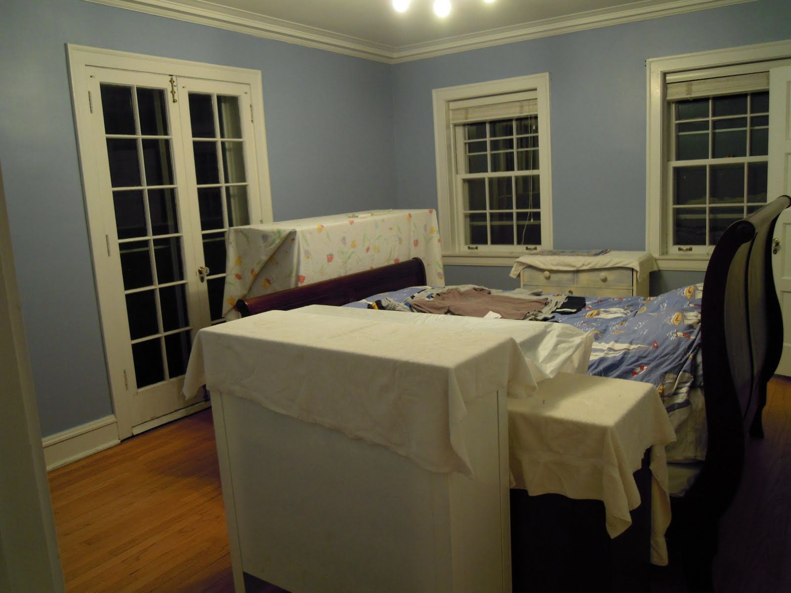 her heart on her sleeve: DECORATING PETER'S ROOM