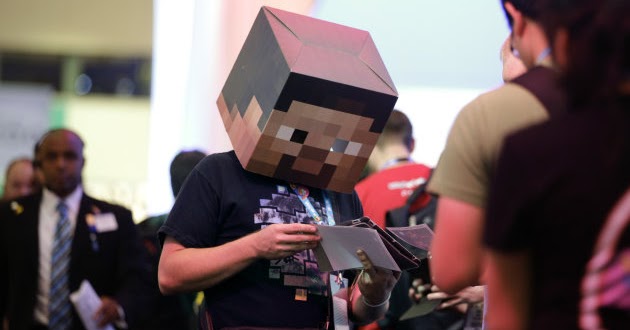 MINECRAFT - AUDIENCE & INSTITUTION