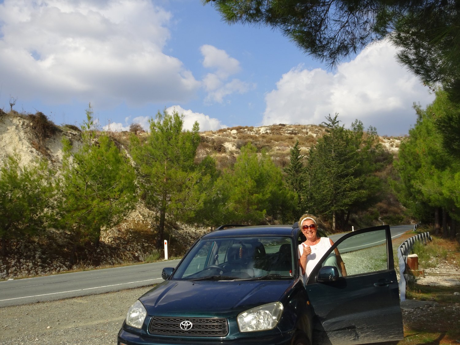 A new life planned in Cyprus: Road Trip to Pelentri