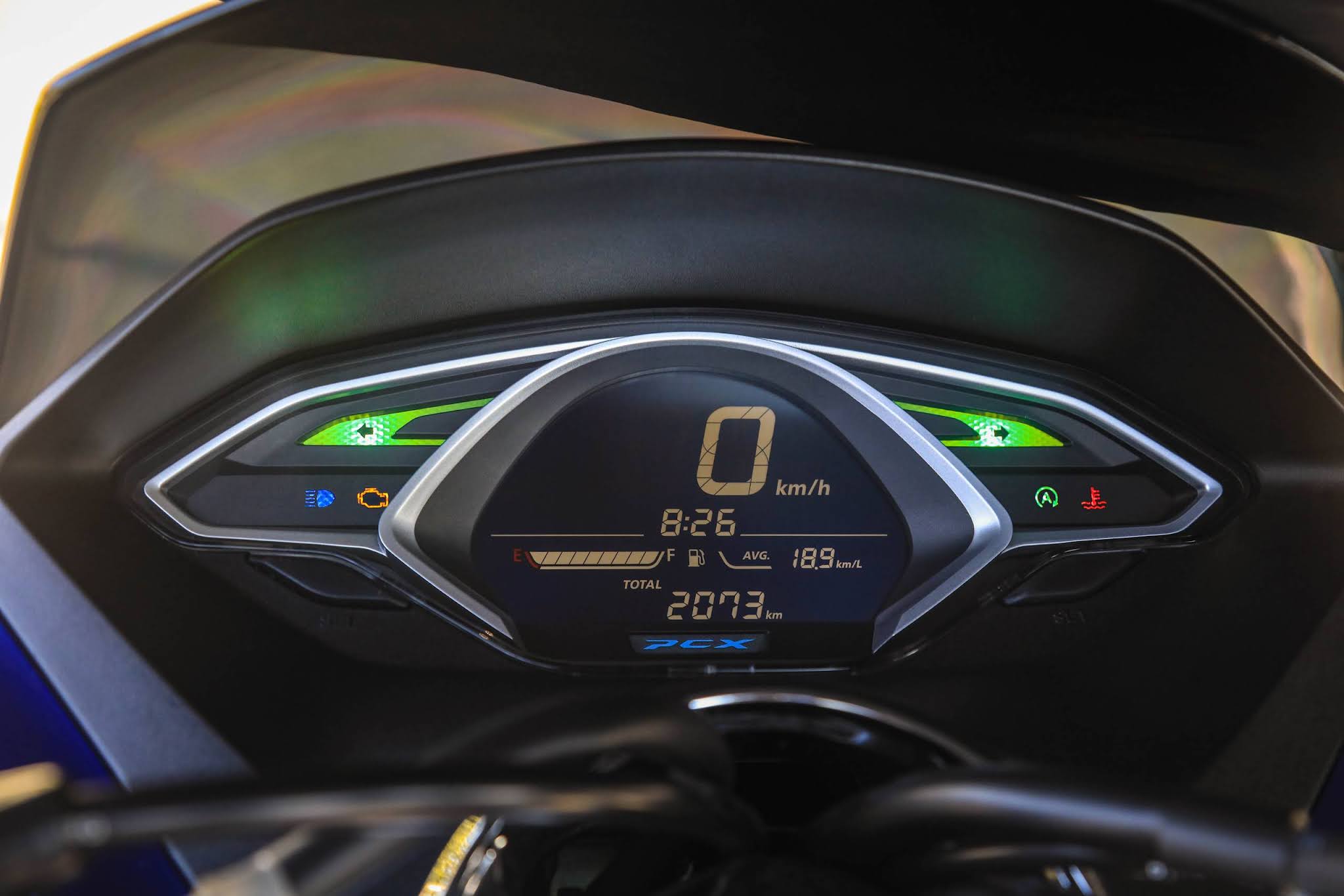 Honda PCX 2022: fotos, preços, cores e especificações