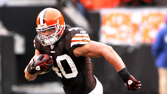 Life Spot: Peyton Hillis wins! Life Spot: Peyton Hillis wins!