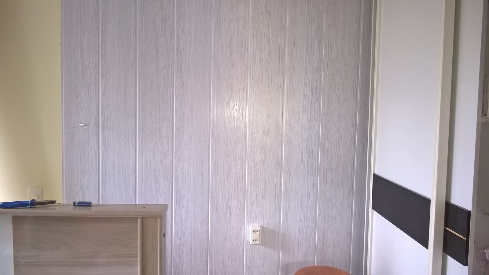 Painéis de PVC nas paredes