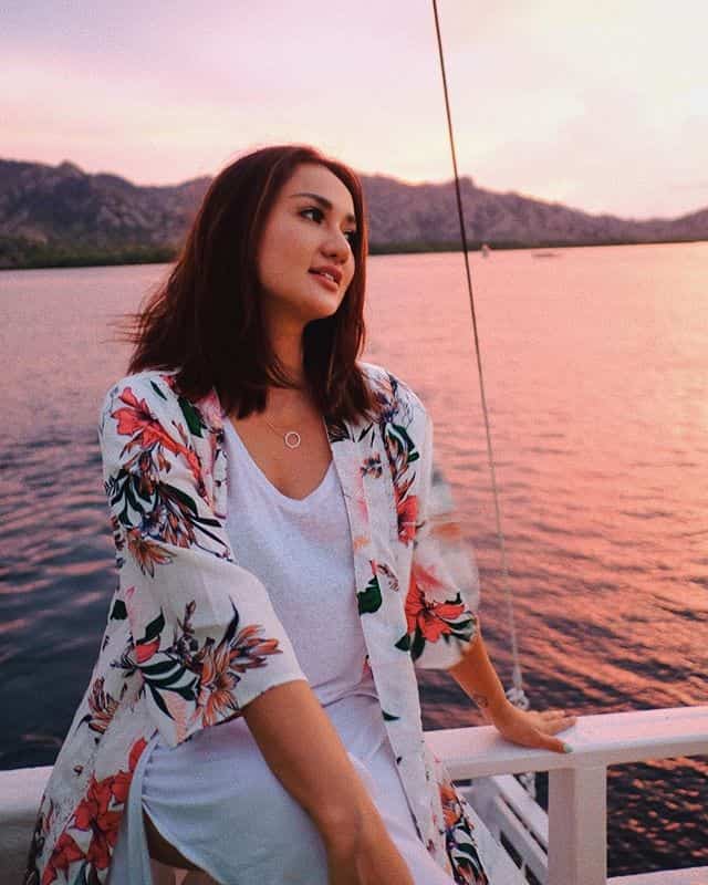 Biodata Tengku Dewi Putri Bintang Film Kinan Sinetron Fatih Di Kampung ... Biodata Tengku Dewi Putri Bintang Film Kinan Sinetron Fatih Di Kampung ...