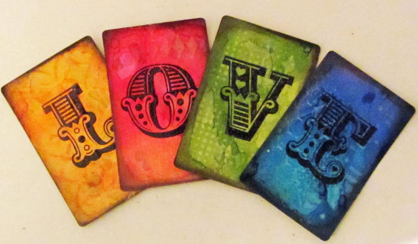 artistic craft dabbler: Altered Playing Cards