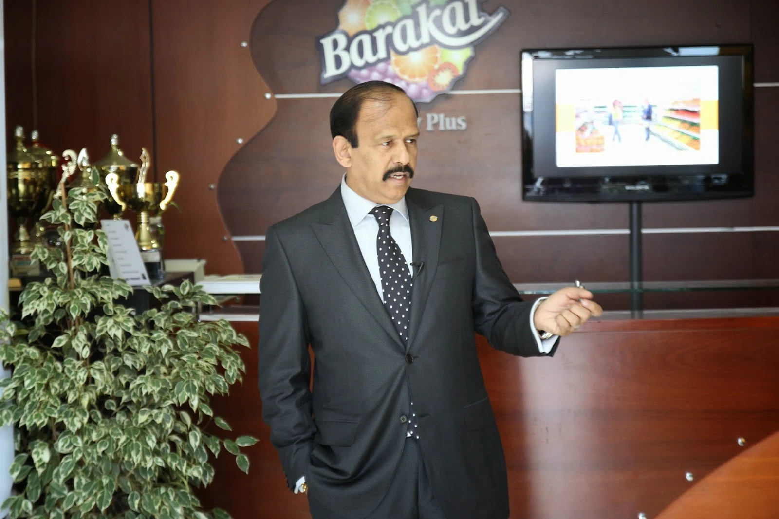 Dubai Adventures - Barakat Fresh and Easy Juice Factory — The Thrift ...