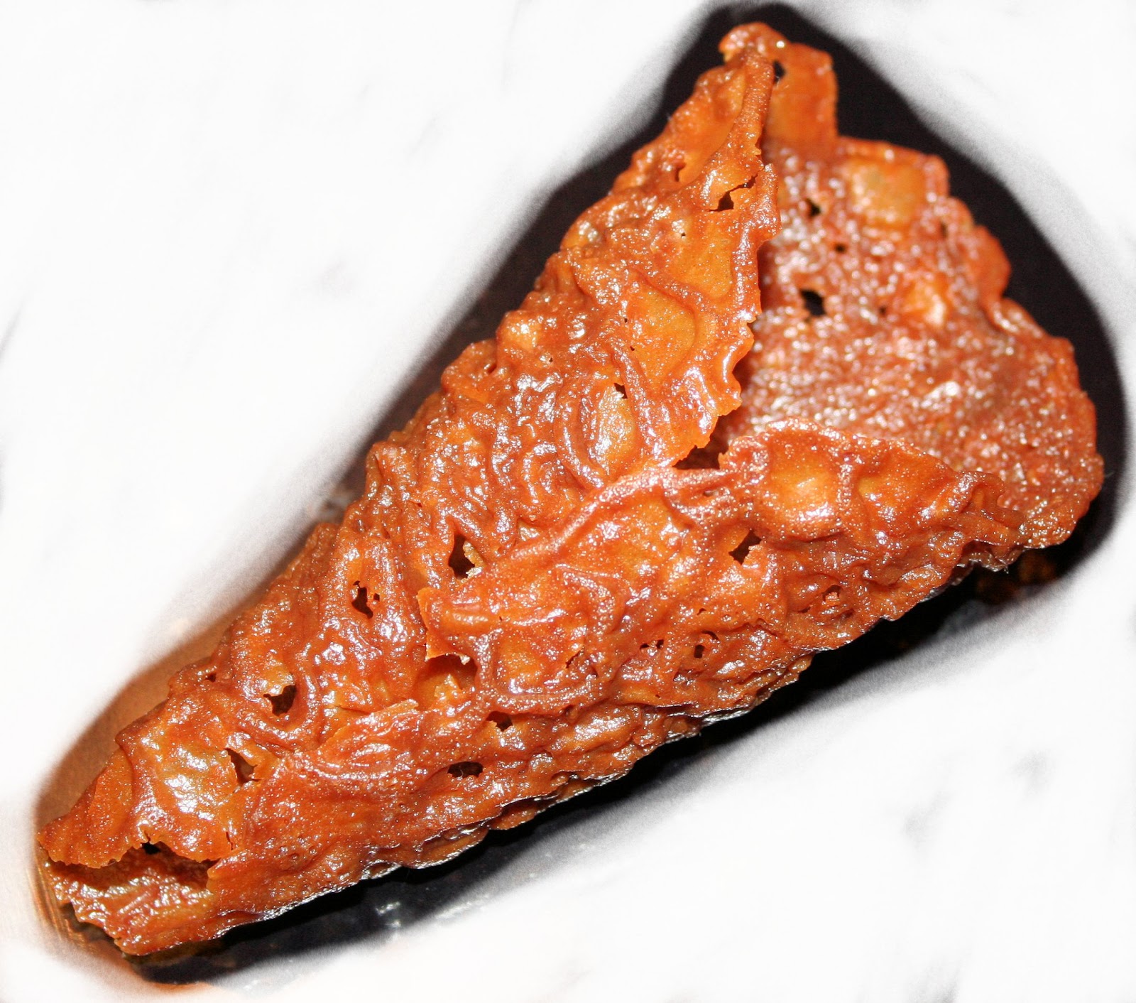 The Adventures of an Accidental Housewife: Magnolia Lace Trumpets ...