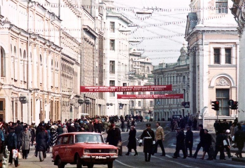 Soviet Union in the Early 1980s Through Fascinating Photos ~ Vintage ...
