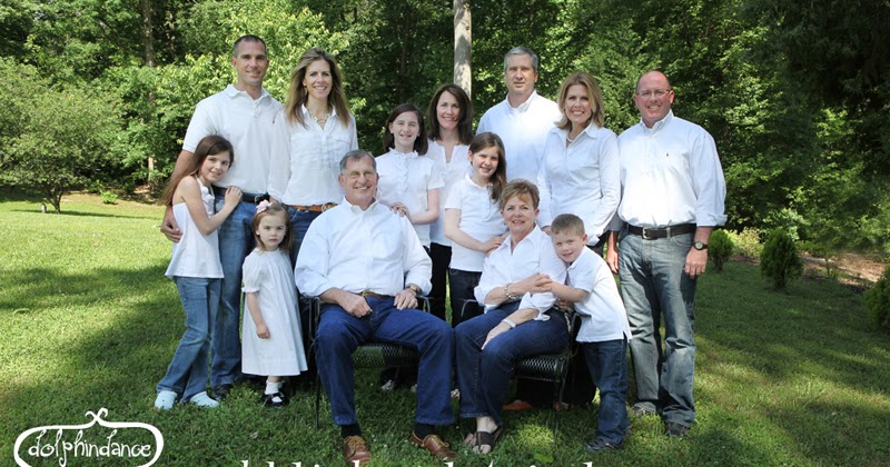 Home sweet home! Family group session | dolphindance photography