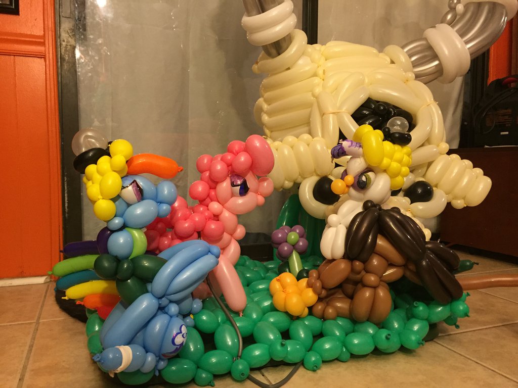 Equestria Daily - MLP Stuff!: Balloon Pony Delivers! - Griffonstone and ...