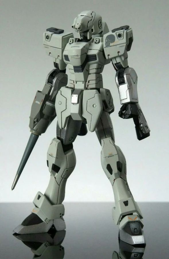 Custom Build: HGUC 1/144 Crossbone Gundam "Proto Skull"