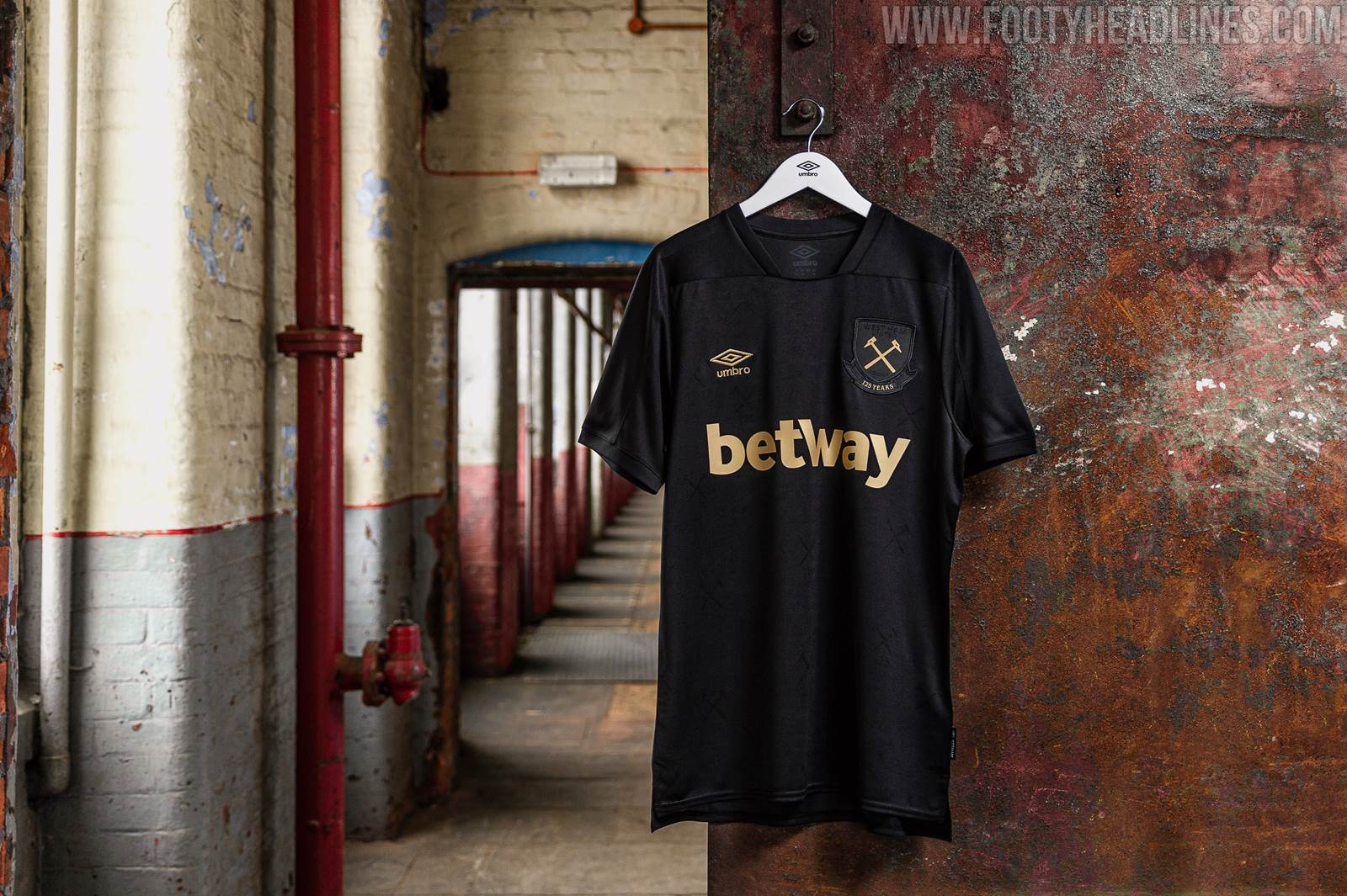 Classy West Ham 20 21 Third Kit Released 125th Anniversary Footy
