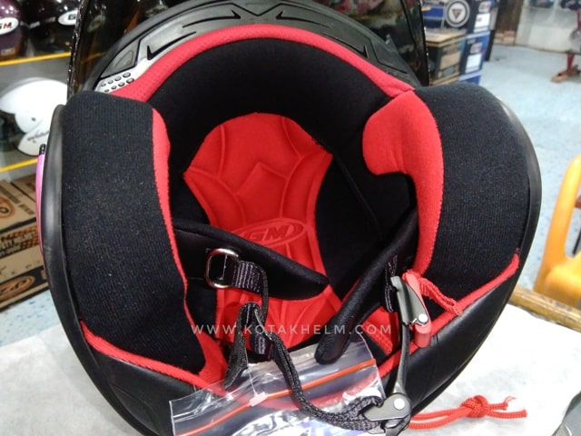 10 Rekomendasi Helm Bagus dan Murah Rp 200 dan 300 Ribuan Terbaru