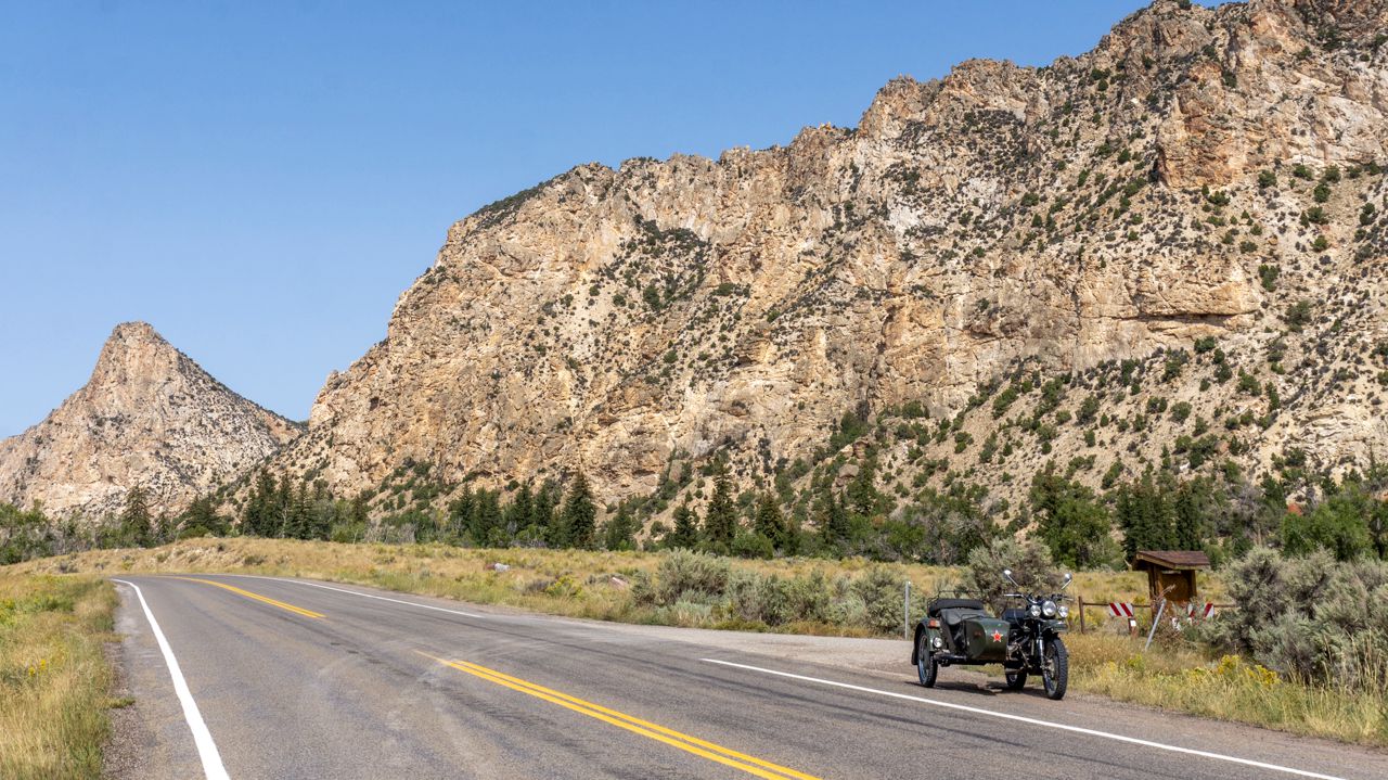 A Redleg's Rides: Wyoming Boondocking - Day 20: Sheep Bay, Red Rock ...