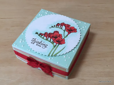 Beccy's Place: Tutorial - Exploding Box Card