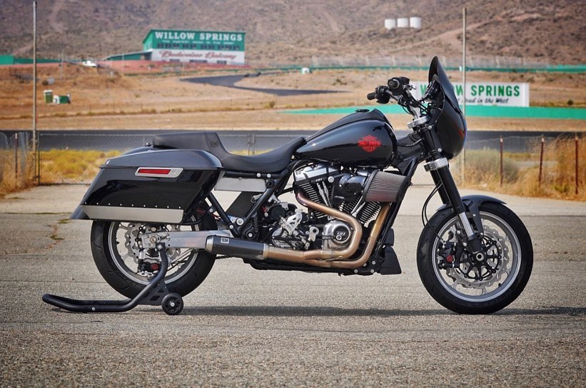 Performance Bagger - RocketGarage - Cafe Racer Magazine