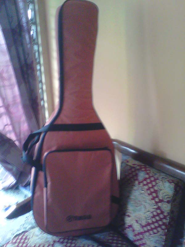 Tas Gitar Yamaha Akustik