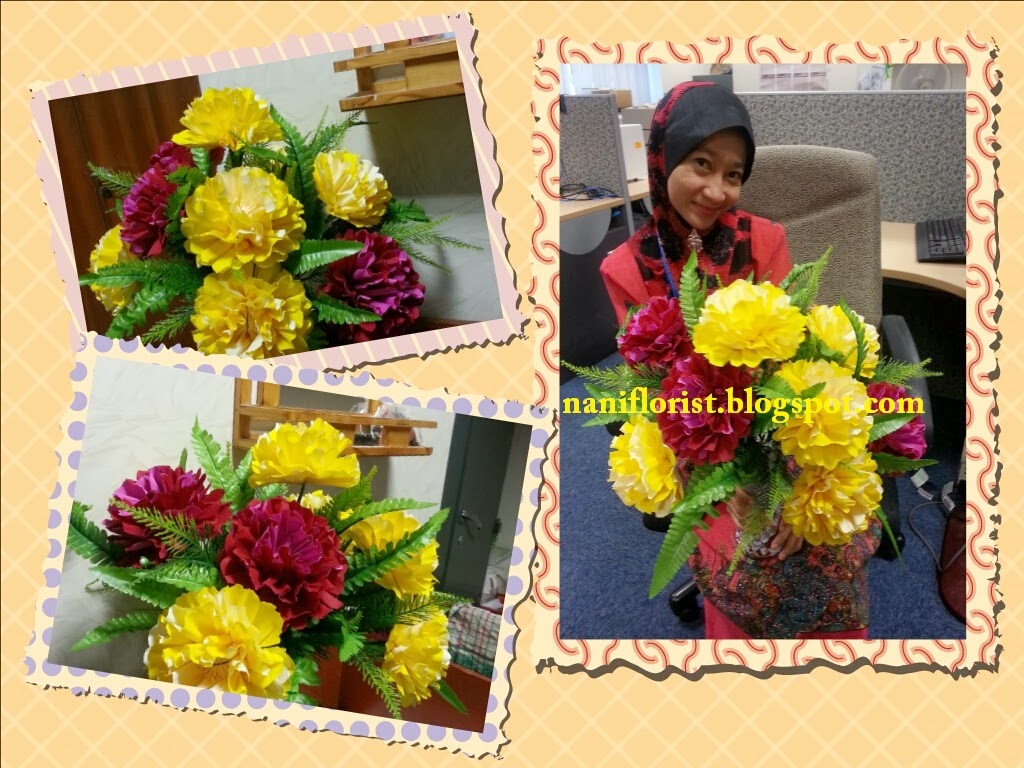 Nani Florist: BUNGA ROSES DAN KEKWA DARI KERTAS CREPE