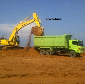 HINO INDONESIA: HINO FM 260 JD DUMP TRUCK 26 - 35 TON