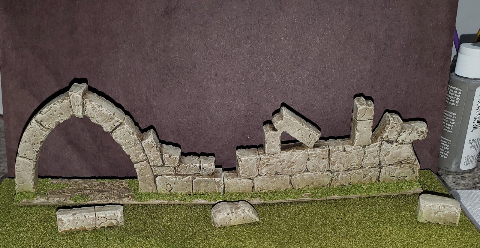 One of My Men Became Restless: 28mm Renedra Ruins