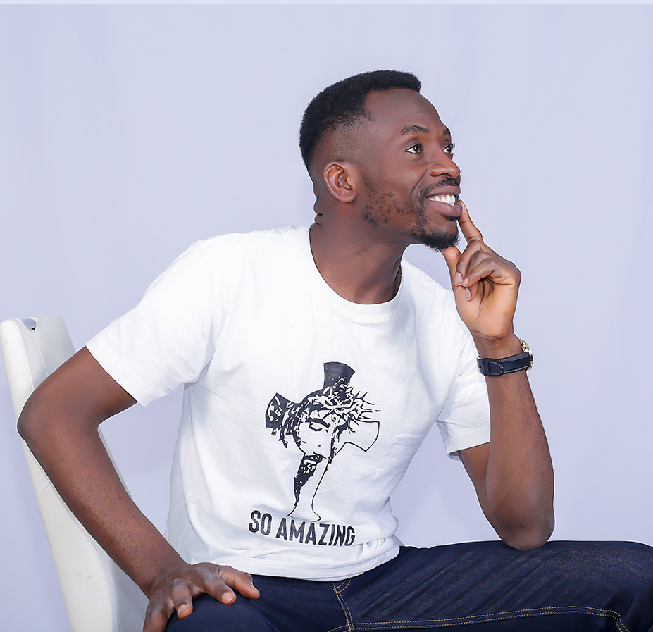 Artist Spotlight: Fola Atoloye