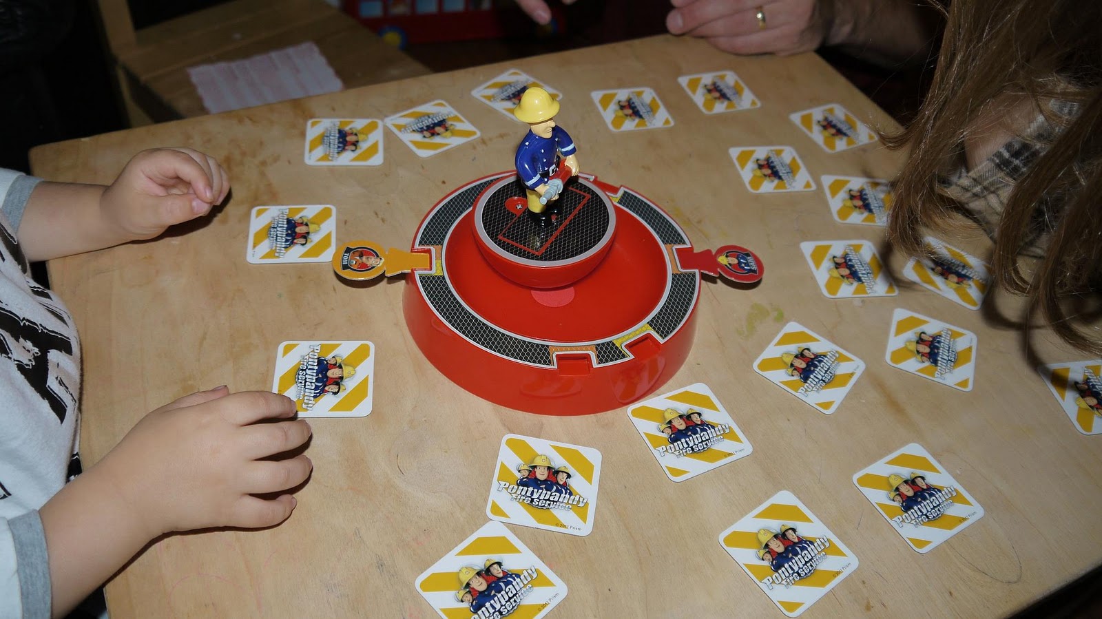 Inside the Wendy House: Fireman Sam Spin and Rescue Game