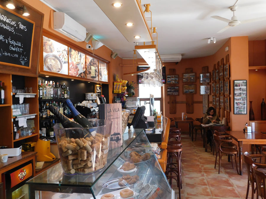 El Restaurant La Vila de Pals ~ Bar - Restaurant La Vila