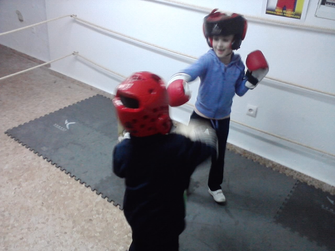 EL POTRO BOXING CLUB: ¡BOXEO PARA NIÑOS!