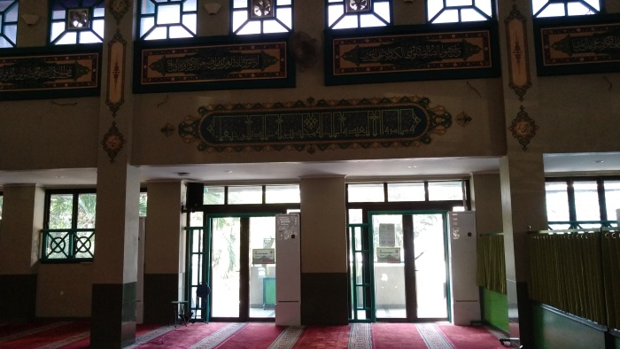 Masjid Asy-Syarif Al-Azhar Bumi Serpong Damai (BSD), Tangerang Selatan - POJOKCERITA