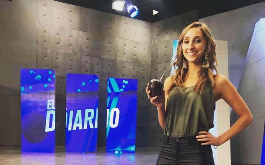 BONITAS ARGENTINAS Y DEL MUNDO: JULIA STRADA 2