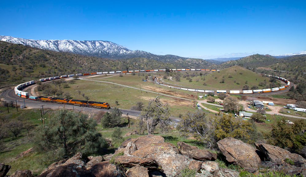 Welcome to Tehachapi Loop in Z!