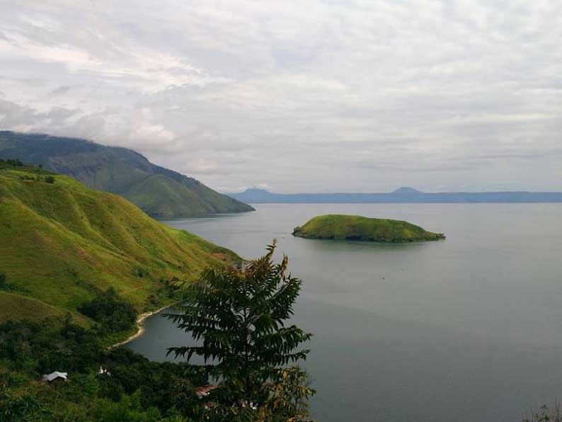 Pulau Tulas dan Bukit Burung, Spot Photogenik Paling Maksimal ...