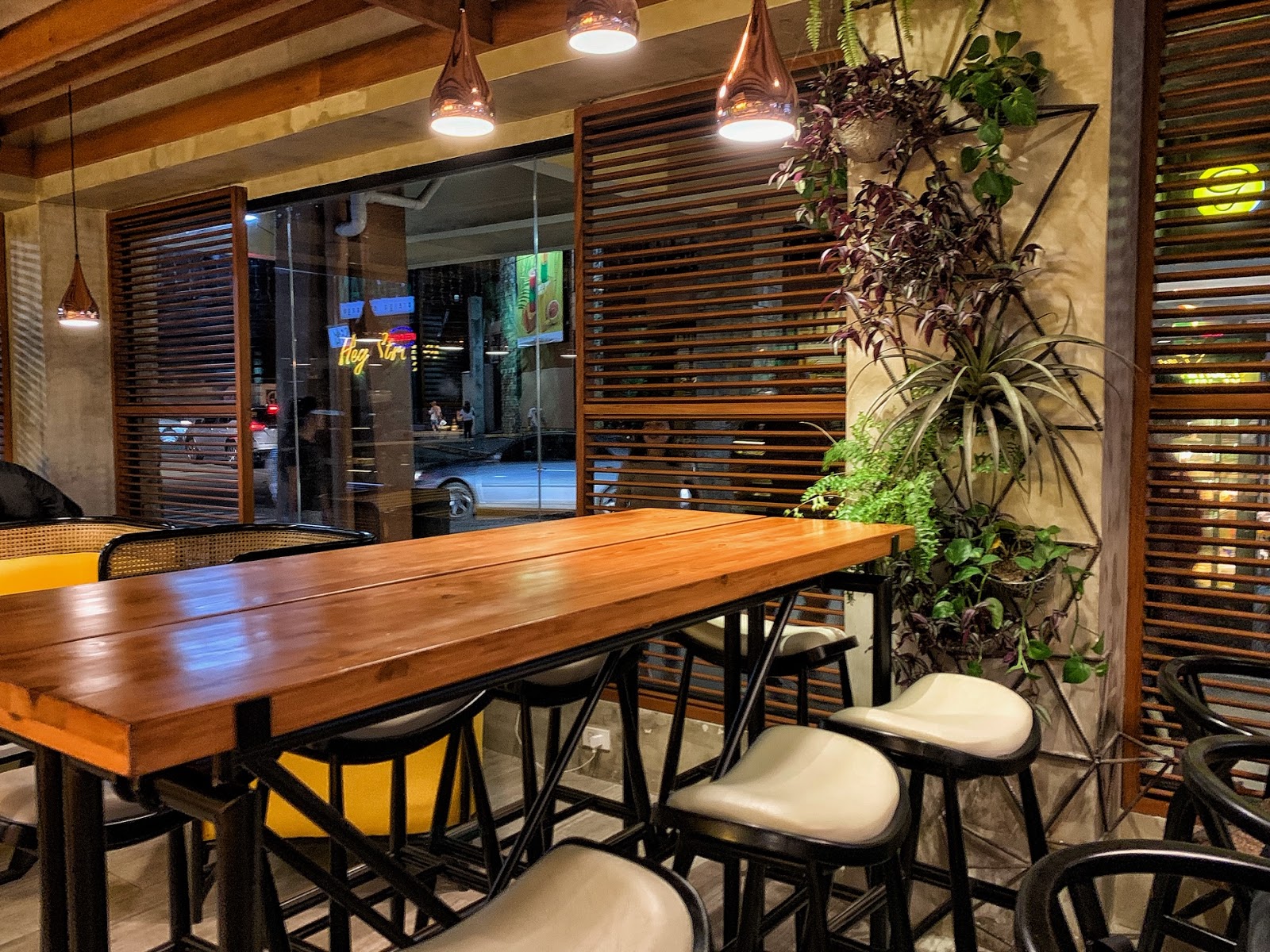 What Mary Loves: Now Open: Hey Brew