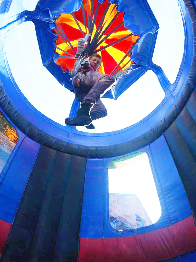 Best inflatable rocket parachute for kids party