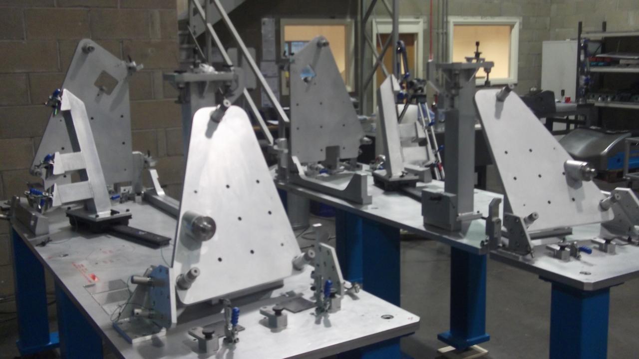 DESIGN SOLUTIONS: STUDY OF FIXTURES