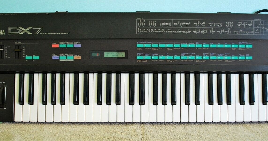 MATRIXSYNTH: YAMAHA DX7 ICONIC 1980's FM SYNTHESIZER